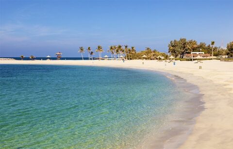 UAE Beaches: The Ultimate Guide for the best 10 in The UAE